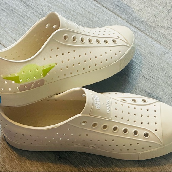 Native Shoes | Shoes | Star Wars X Native Slip On Rubber Shoes Grogu ...